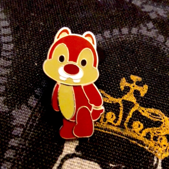 Disney | Jewelry | Authentic Disney Mickey Pin Pin 7 Or 4 Pins For 8 ...